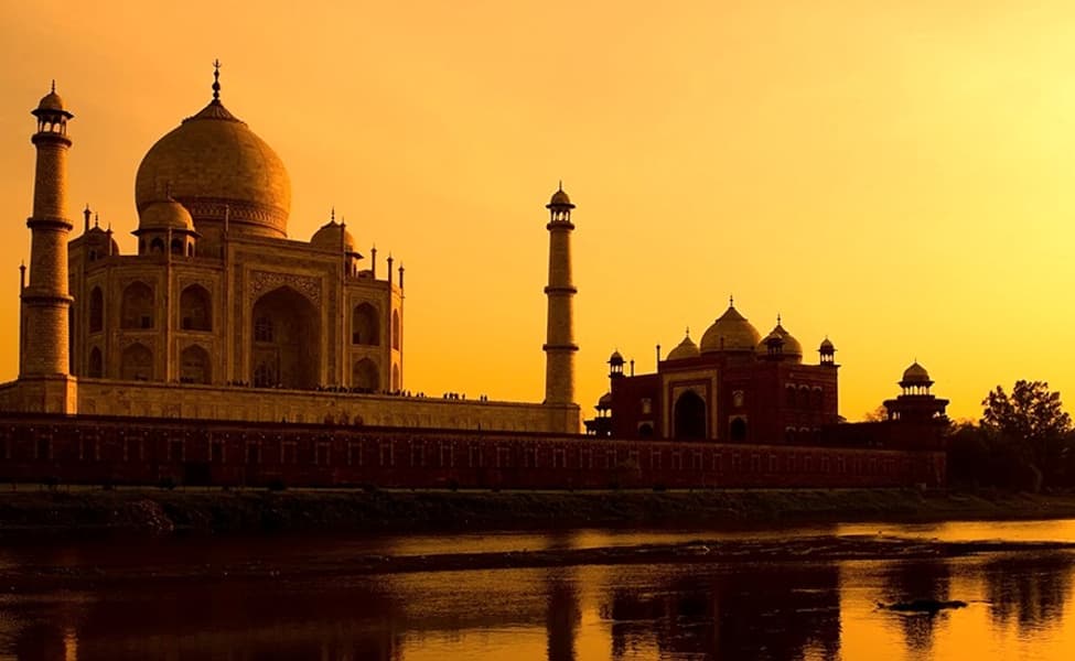 20 Places to Visit in Agra, Tourist Places & Top Attractions