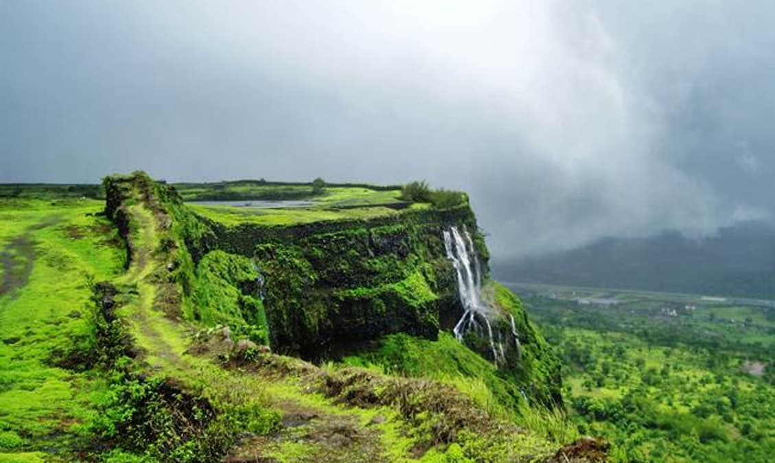 Trekking near Pune: Book Treks near Pune (Starting from ₹800)
