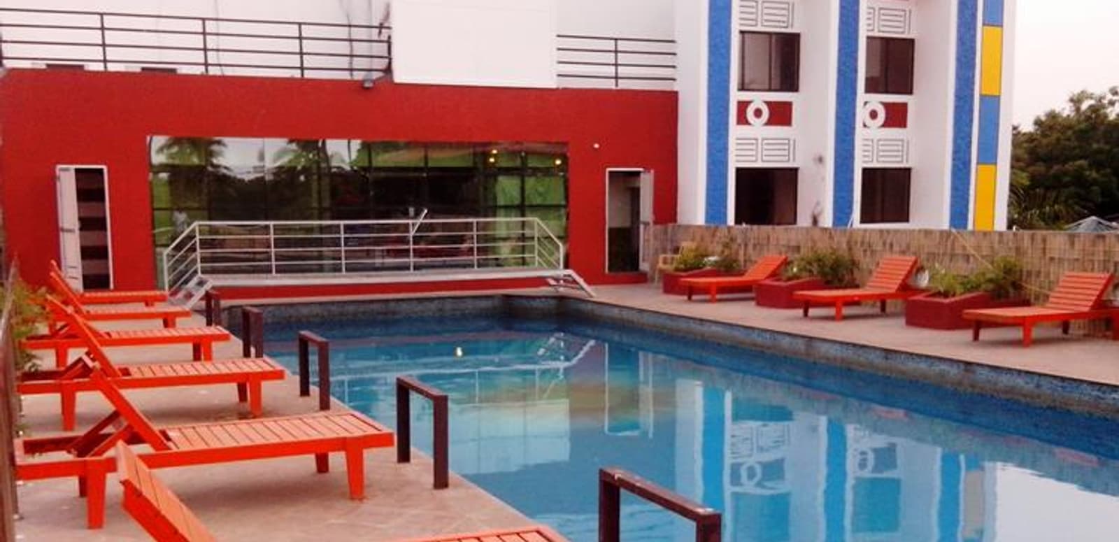 Couple Stay At Soorya Beach Resort, Chennai