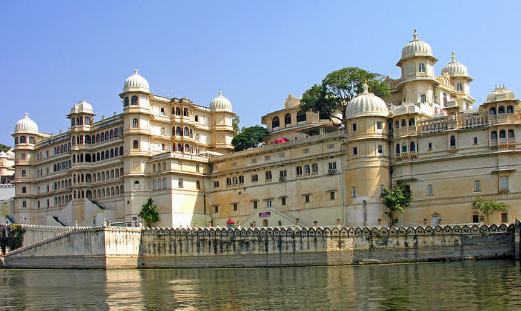 50 Forts And Palaces in Rajasthan That You Must Visit!