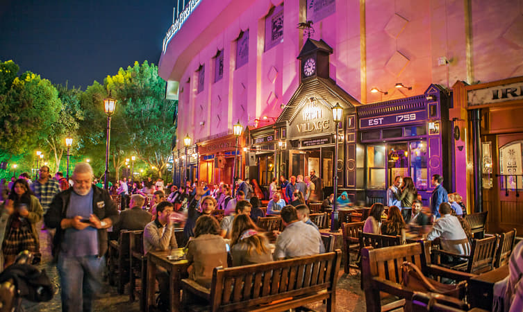 20 Best Pubs & Bars in Dubai to Experience the Nightlife!