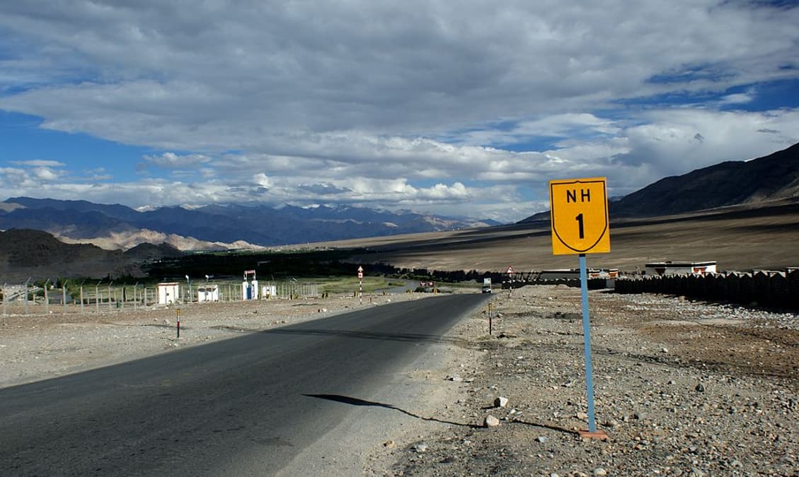 Srinagar to Leh Ladakh Road Trip Guide: 2026 Updated