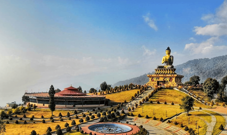 15 Places To Visit in Pelling 2025, Tourist Places & Attractions