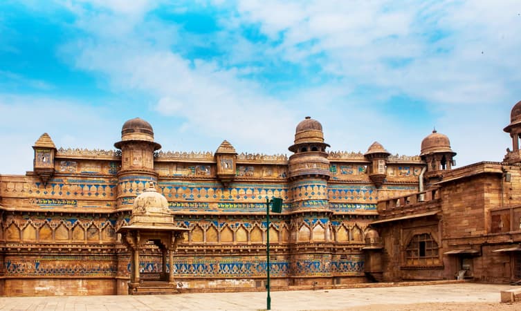 20 Amazing Forts of Madhya Pradesh