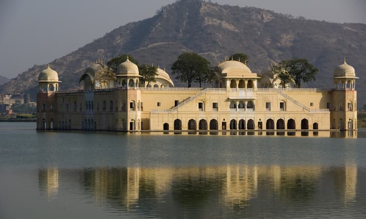 8 Famous Palaces of JAIPUR (Photos & 2100+ Traveler's Reviews)