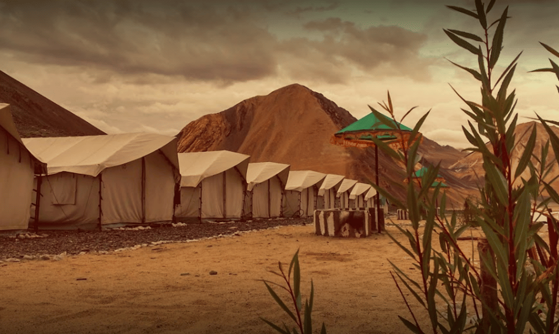 15 Best Pangong Lake Camps 2025 - UPTO 40% OFF