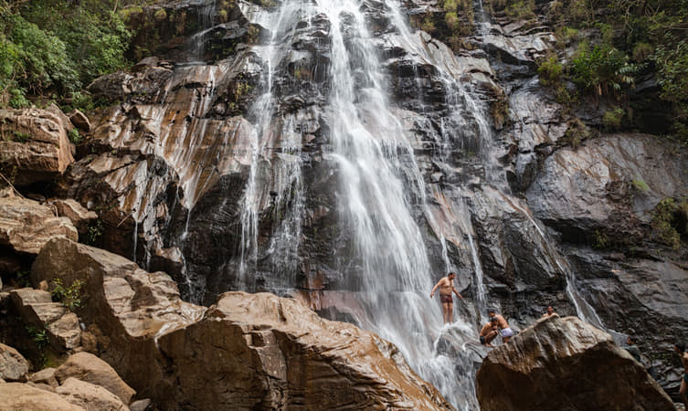 5 Best Waterfalls in Pachmarhi