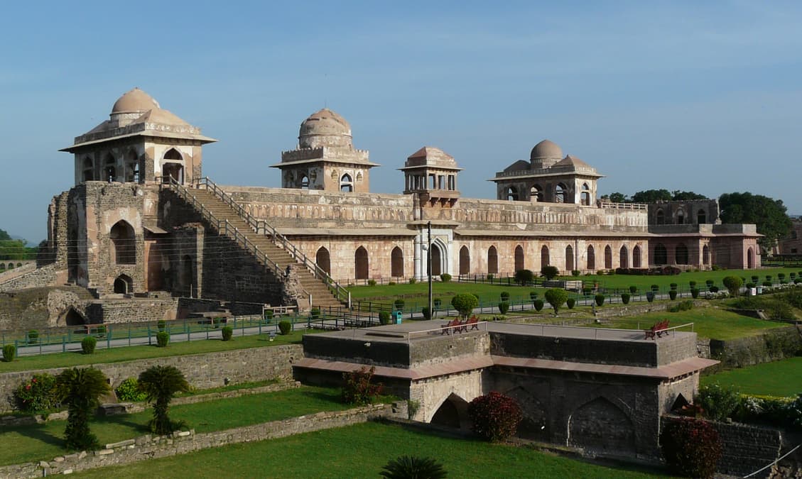 20 Amazing Forts of Madhya Pradesh