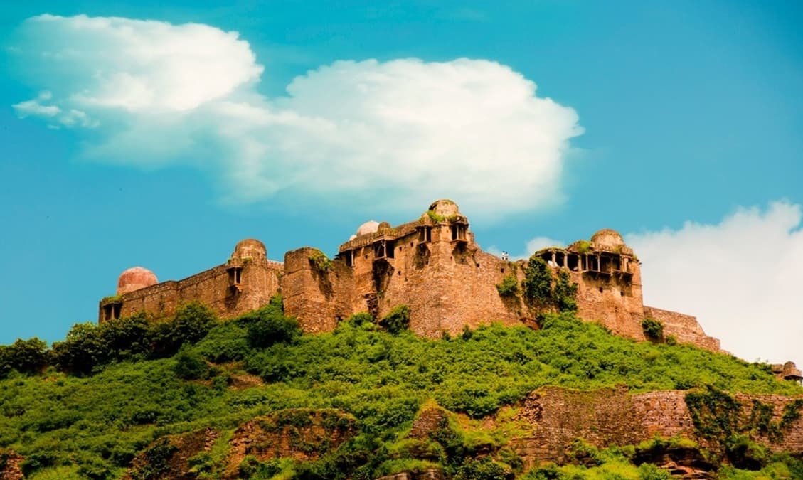 10 Best Trekking Trails near Bhopal