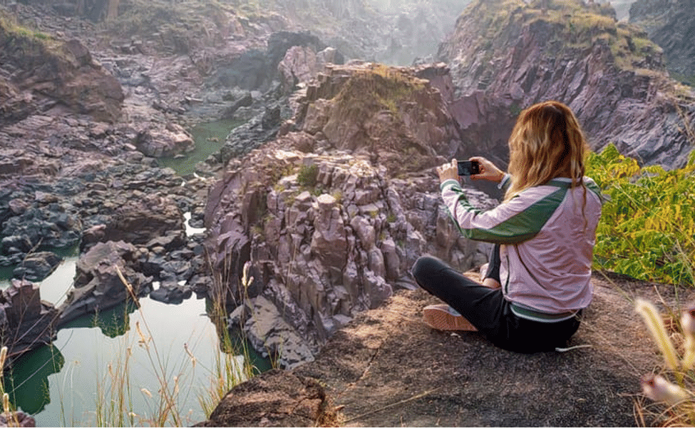15 Best Unexplored & Lesser Known Places in Madhya Pradesh