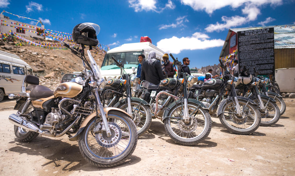 Leh Ladakh Bike Rentals 2025 | How to Rent a Motorcycle in Leh