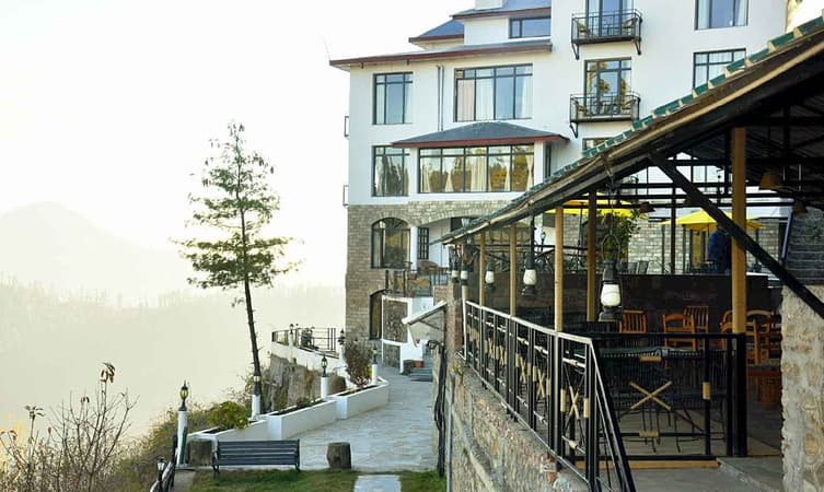 7 Best Resorts in Narkanda - 2026 (with Photos & Prices)