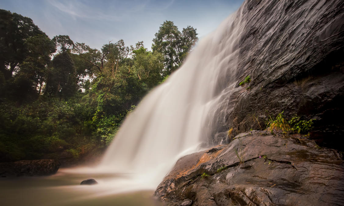 8 Best Waterfalls in Coorg - Distance & Best Time (Updated)
