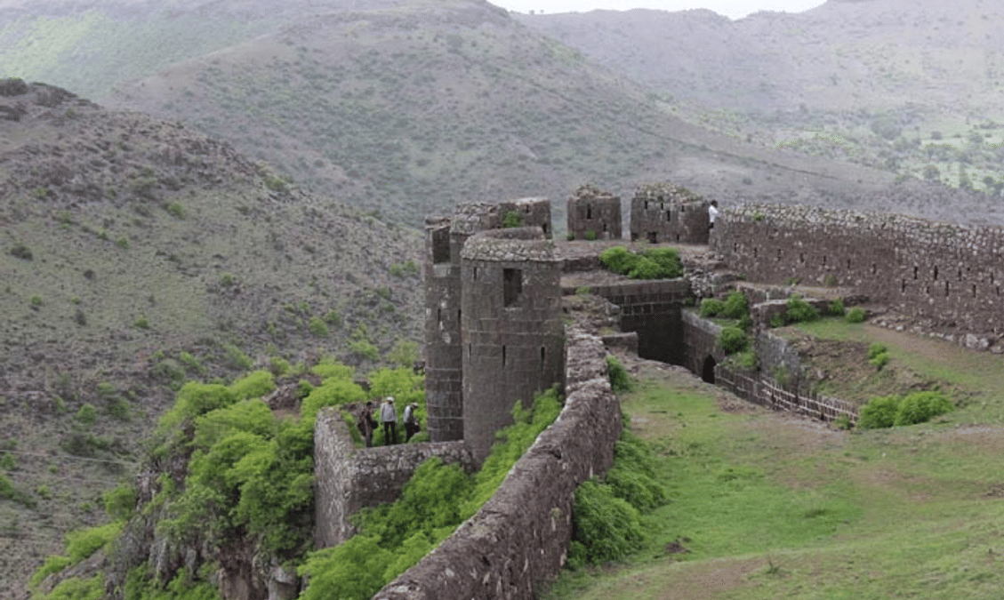 30 Forts In Maharashtra To Experience Rich Heritage 2025