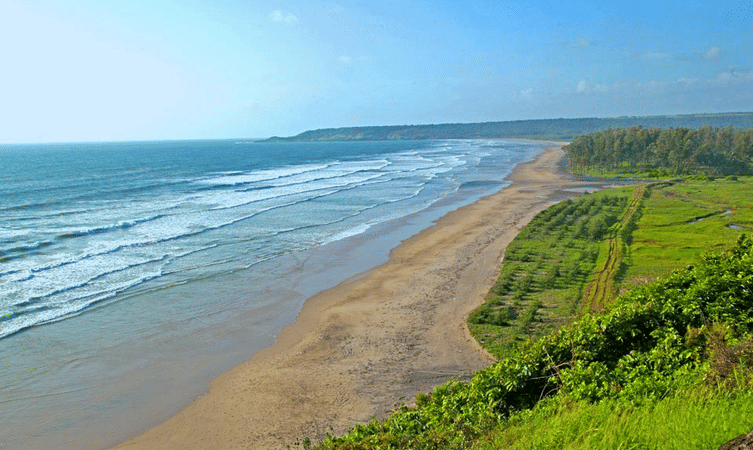 4 Best Beaches in Ganpatipule - 2026 (With Photos & Reviews)