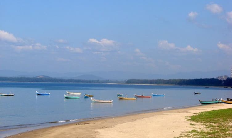 7 Best Beaches in Karwar - 2026 (1300+ Reviews & Photos)
