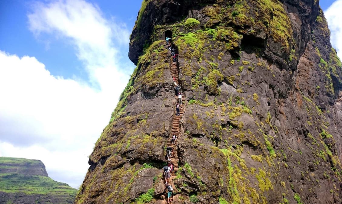 15 Best Places to Visit Near Nashik: 2025 (Updated with Distance)