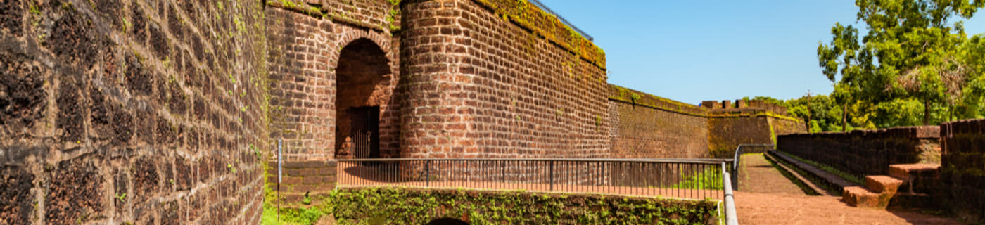 16 Ancient Forts in Goa - Forts in North and South Goa 2025