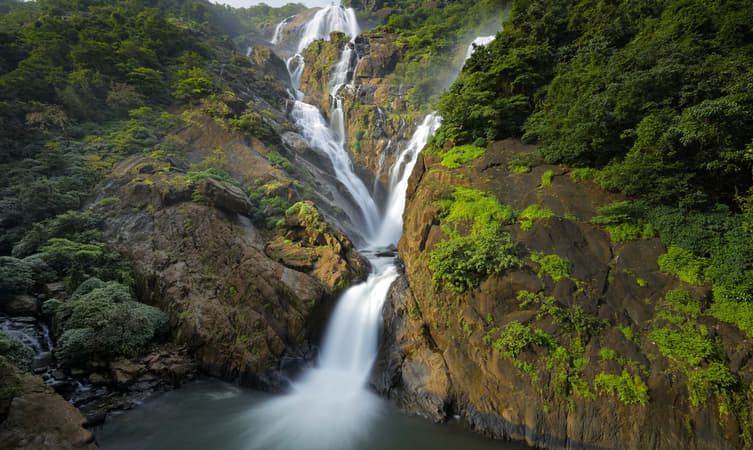 20 Best Waterfalls in Goa (Location & Best time to Visit)