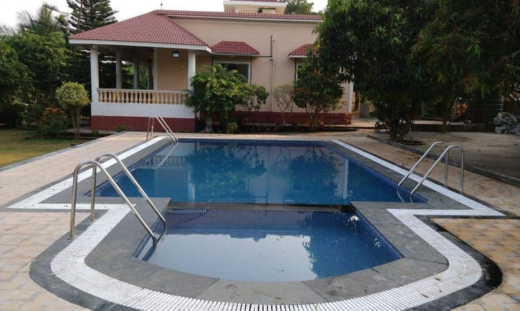 20 Farm Houses near Mumbai, Book Now & Get Upto 50% Off