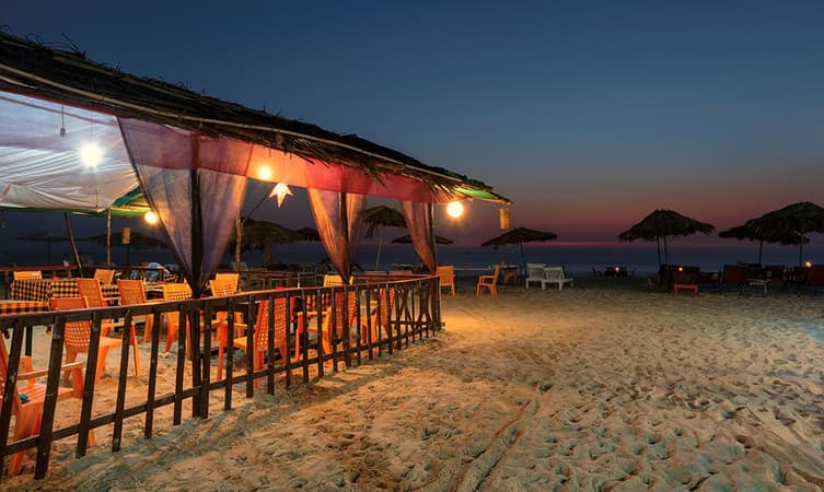 30 Best Pubs & Clubs in Goa for Night Owls (Price & Timings)