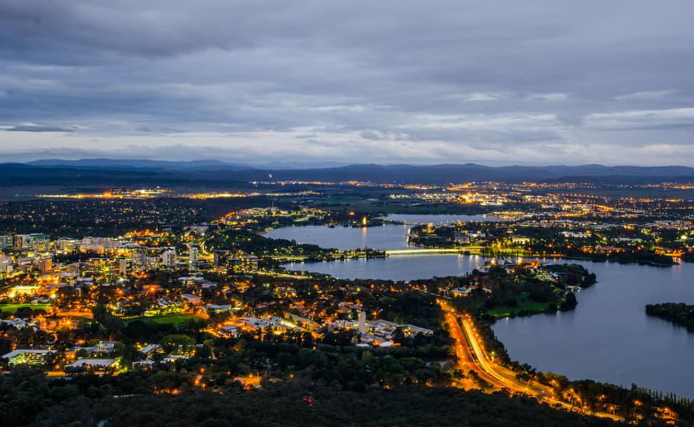 15 Places to Visit in Canberra, Tourist Places & Top Attractions