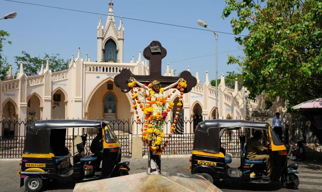 15 Places to Visit in Bandra 2025, Tourist Places & Attractions