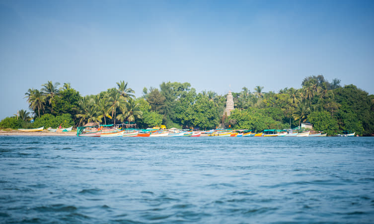 15 Places to Visit near Goa: 2025 (Updated With Distance)