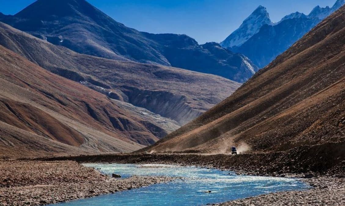 Manali to Spiti Valley: Travel Guide with Road Conditions 2025
