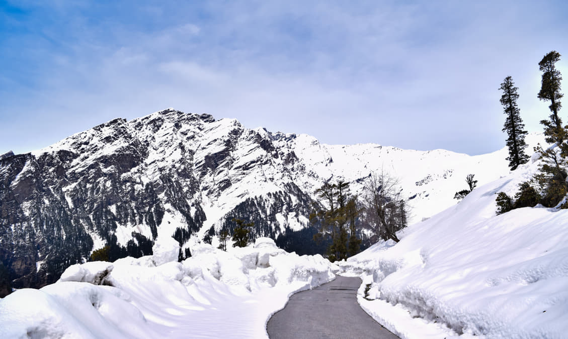 Manali to Spiti Valley: Travel Guide with Road Conditions 2026