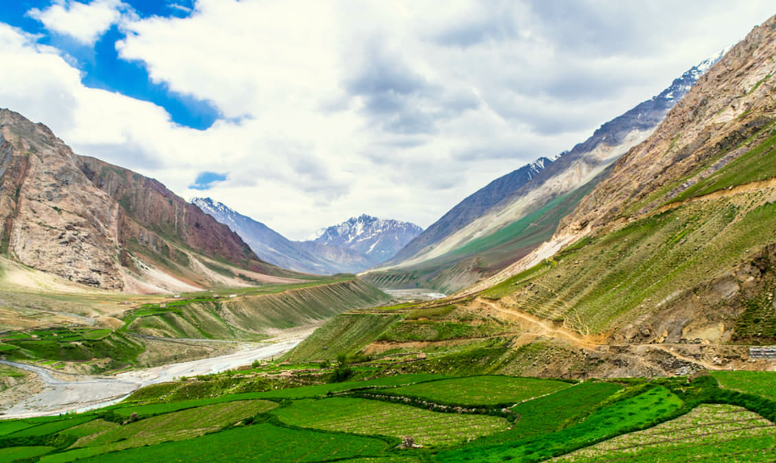 Manali to Spiti Valley: Travel Guide with Road Conditions 2026