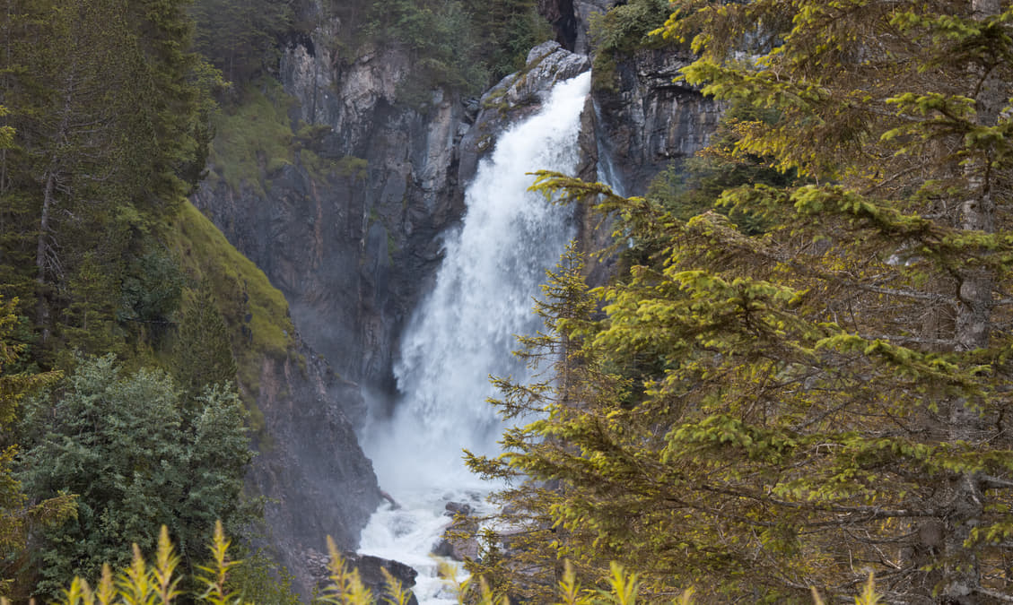 7 Waterfalls in Lauterbrunnen: With Distance & Best Time