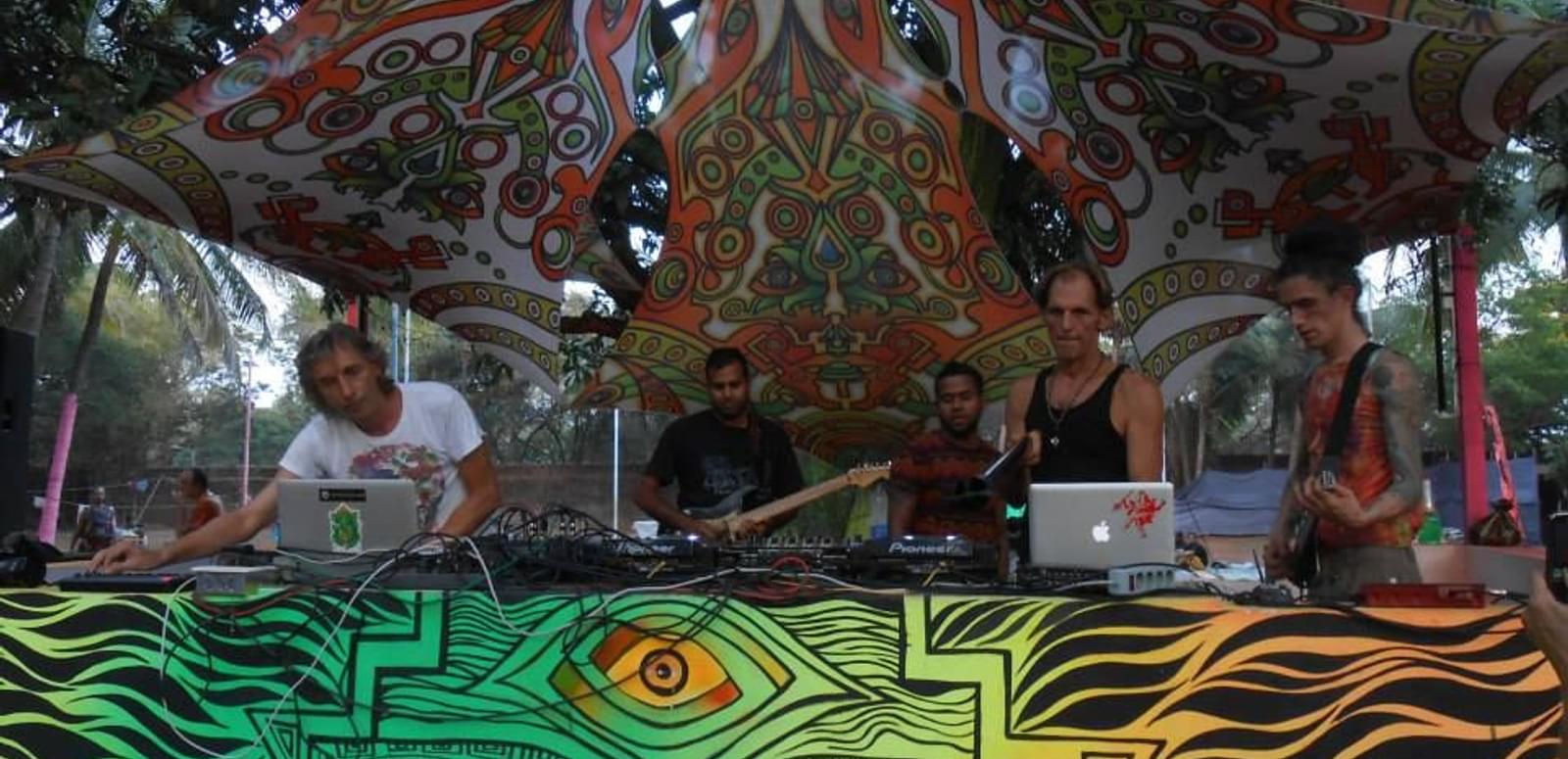 9 Bar Goa | Book Online & Get Cashback 800