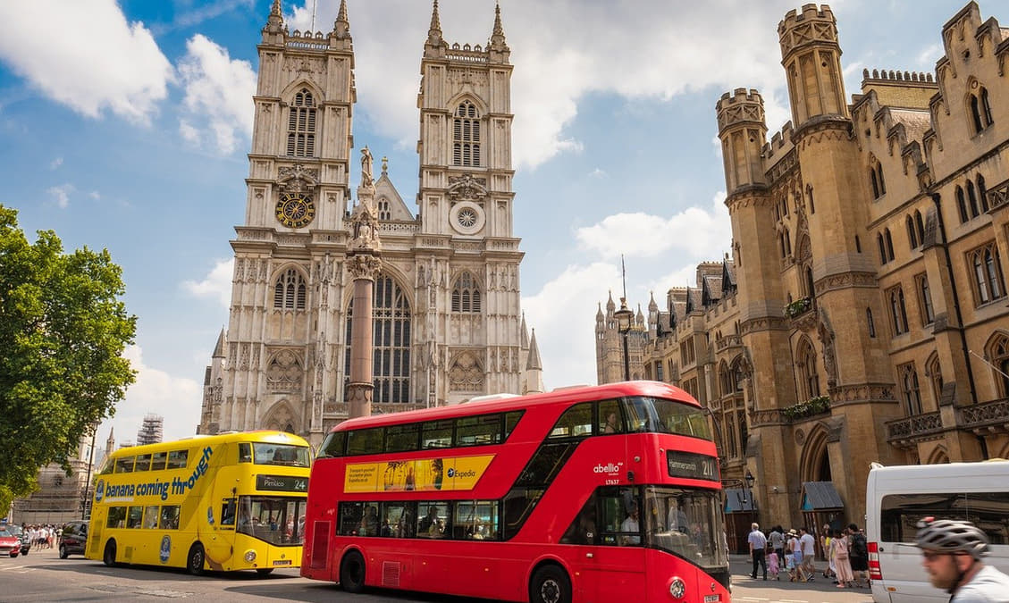 20 Famous Streets in London You Need To Visit In 2026