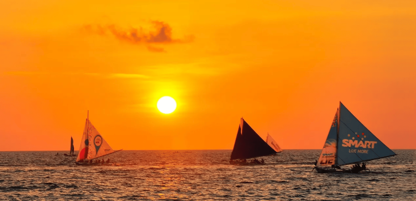 Boracay Sunset Paraw Sailing, Book Now @ Flat 10% Off