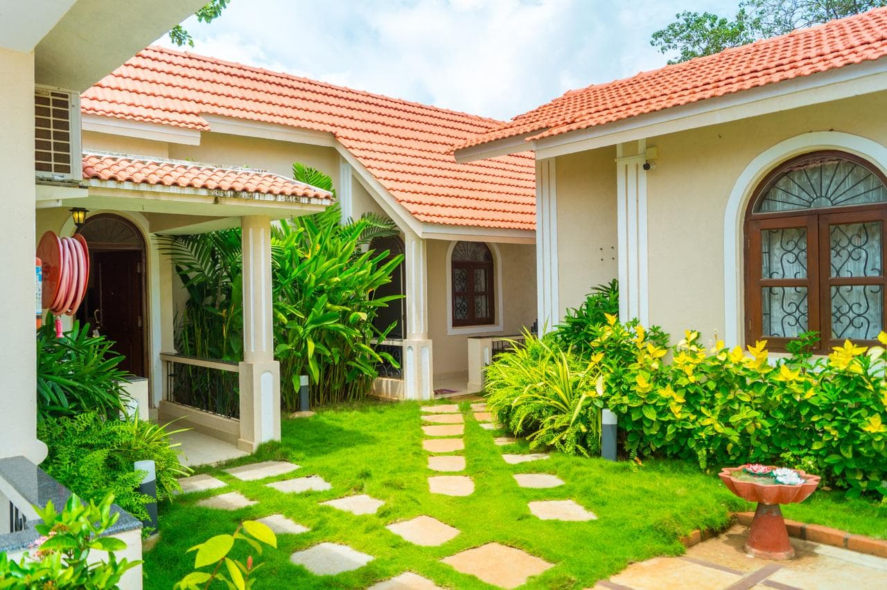 Jacks Resort Vagator Goa | Book Now @ Flat 15% Off