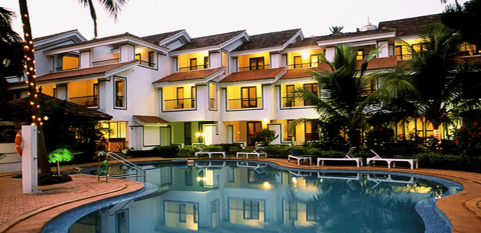 Resort Lagoa Azul, Goa Book @ 10 % Off