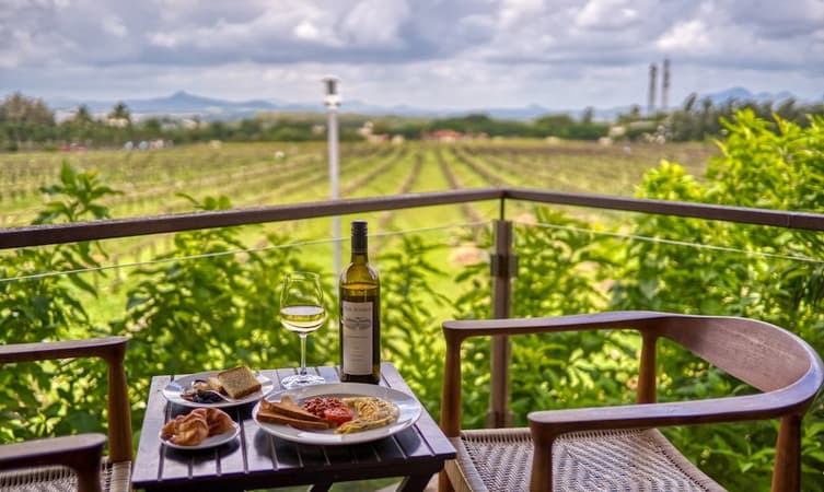 20 Resorts in Nashik, Book Now & Get Upto 50% OFF