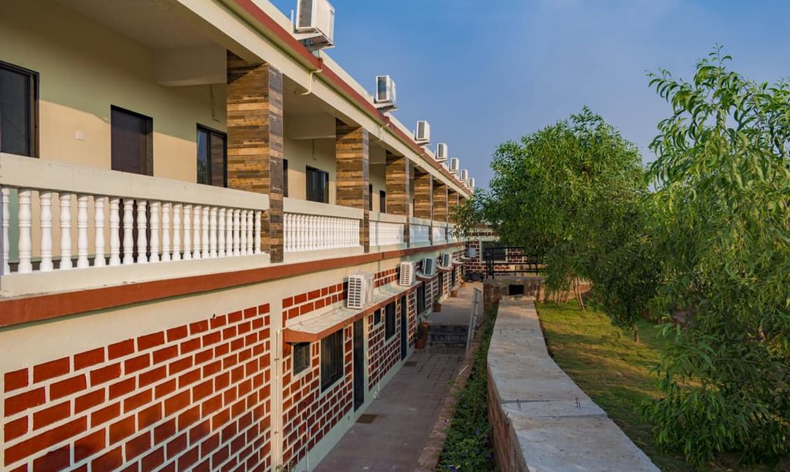 15 Resorts in Ratnagiri, Book Now & Get Upto 50% Off