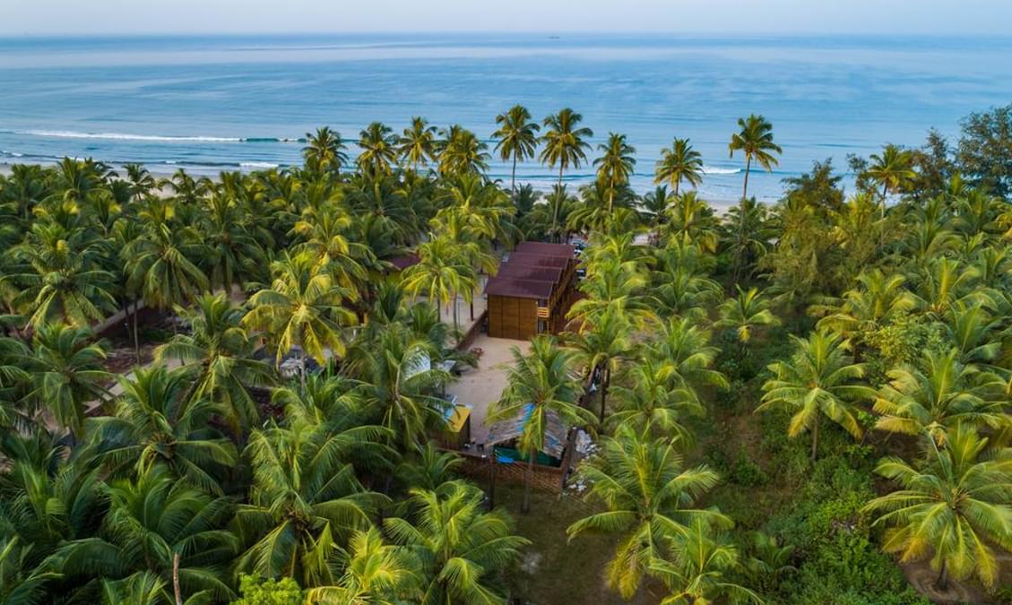 20 Resorts in Tarkarli, Book Now & Get Upto 50% Off