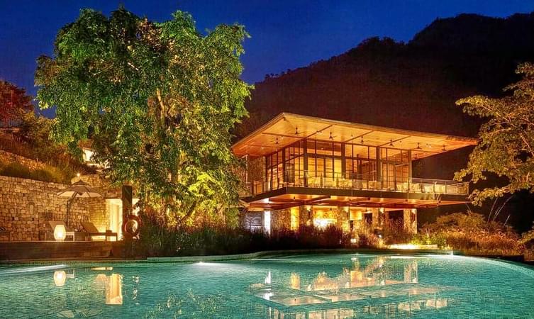 10 Resorts in Rishikesh With Swimming Pool | Upto 50% off