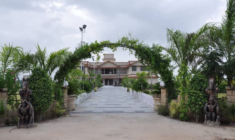 6 Resorts In Sanand, Book NOW & Get Upto 50% Off