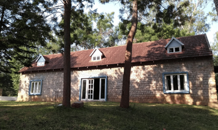 5 Resorts in Topslip, Book Now & Get Upto 50% Off