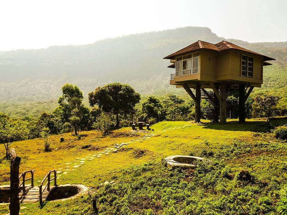 12 Resorts In Kanthalloor, Book NOW & Get Upto 50% Off