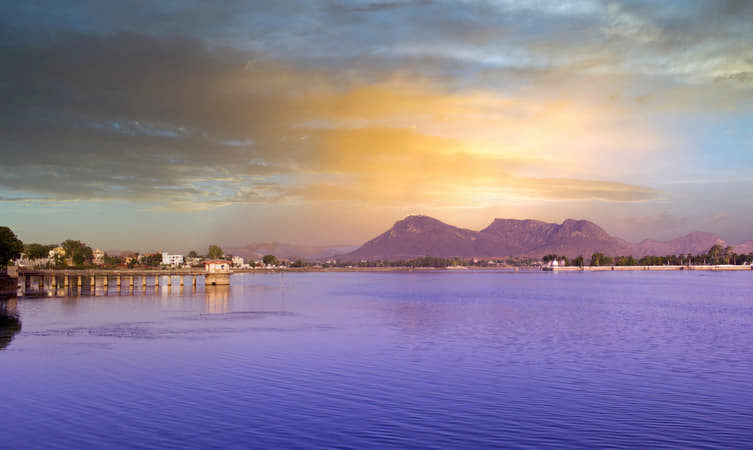 12 Lakes in Rajasthan | Visit Picturesque Rajasthan Lakes 2026