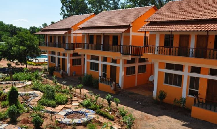 15 Resorts in Auroville, Book Now & Get Upto 50% Off