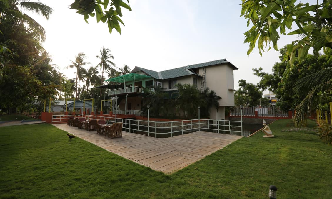 15 Family Resorts in ECR, Book Now & Get Upto 50% Off