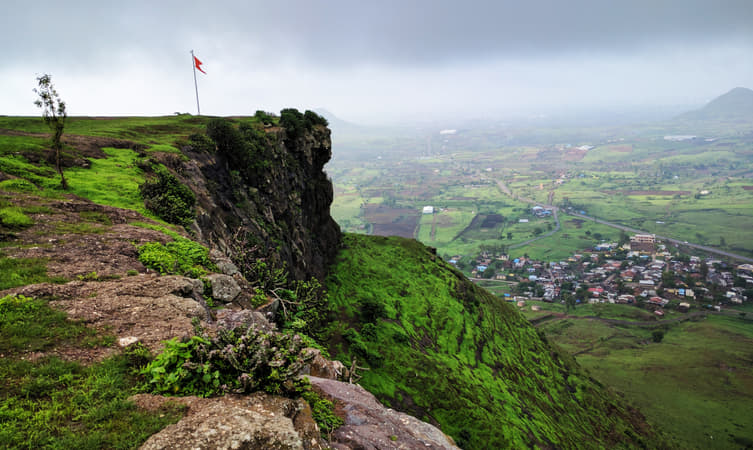 15 Historical Places in Nashik to Witness Glorious Monuments!