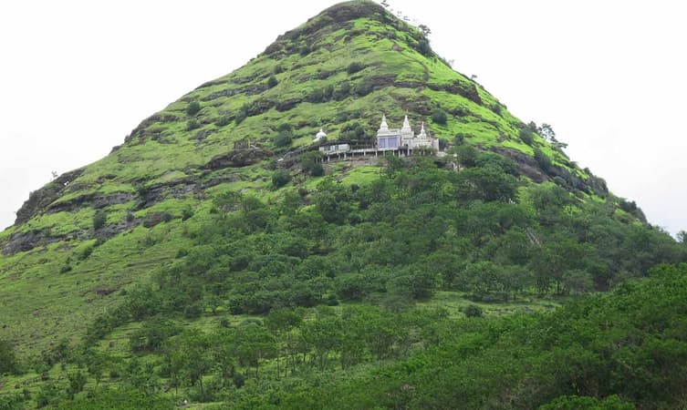 15 Historical Places in Nashik to Witness Glorious Monuments!