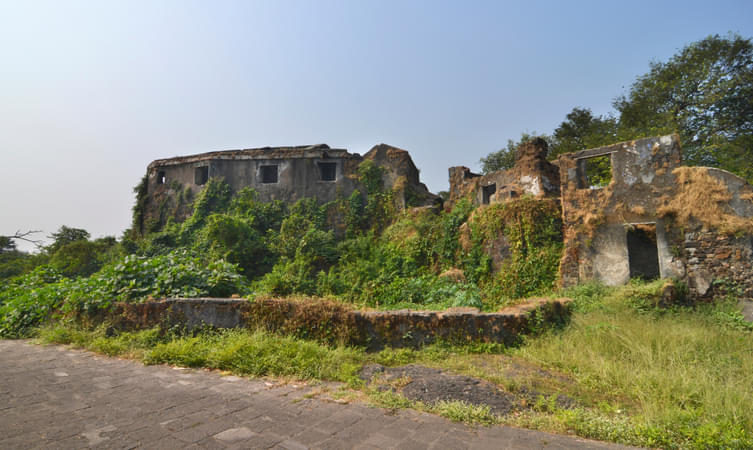 20 Forts In Mumbai | Forts Near Mumbai 2025